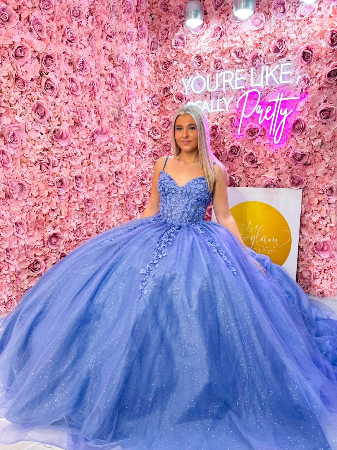 InstaGlam Prom – Your ultimate prom dress experience starts here!